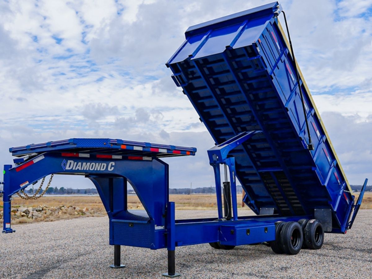 9 Best Gooseneck Dump Trailers | Rhinotrail