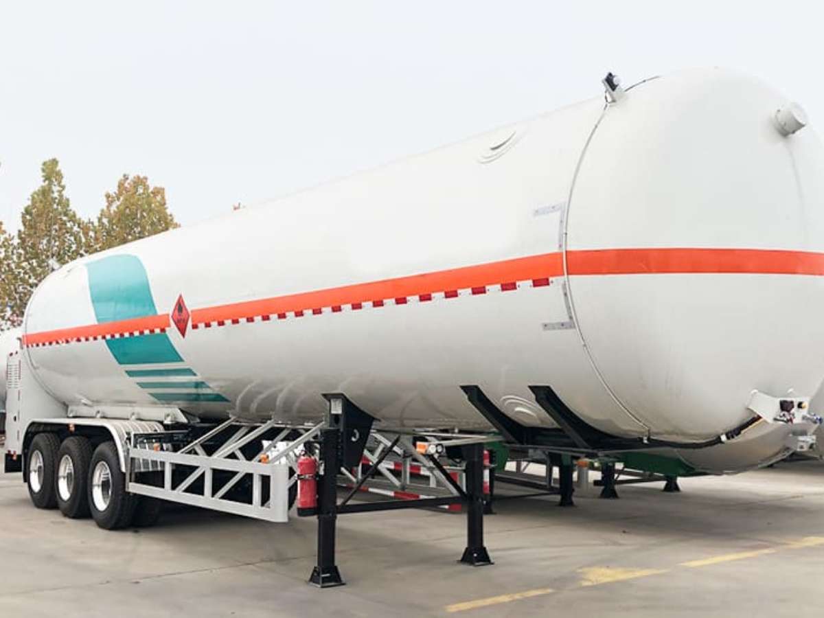 7 Different Types Of Tanker Trailers | Rhinotrail