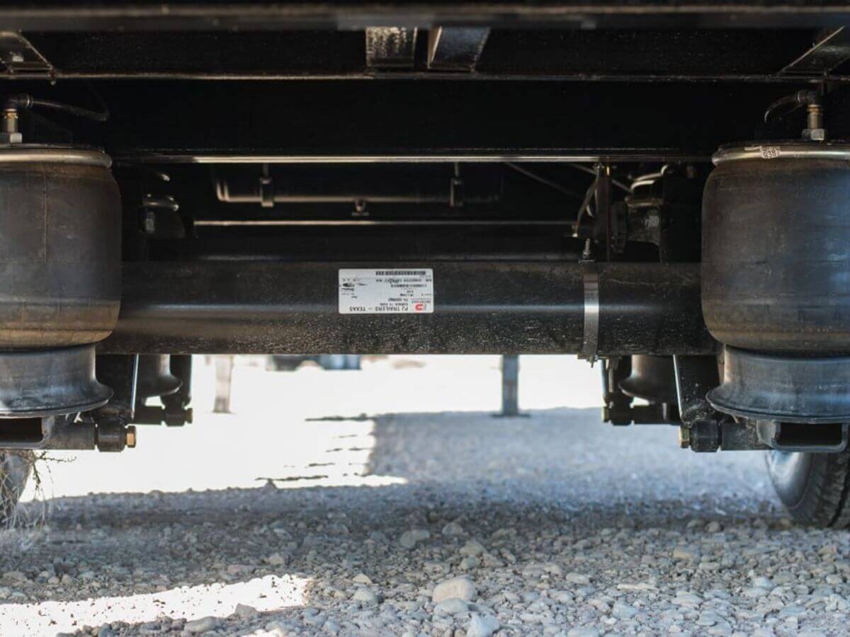 9 Different Types Of Dump Truck Suspension | Rhinotrail