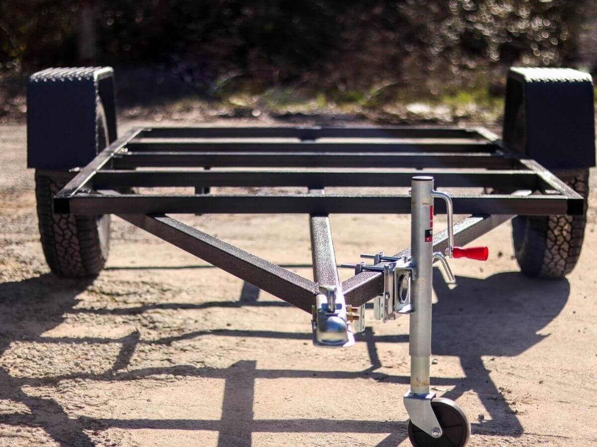How To Build An Enclosed Trailer From Utility Trailer | Rhinotrail