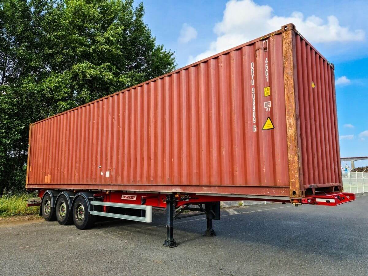 What Is A Container Trailer? | Rhinotrail