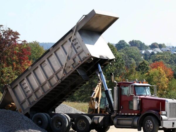 What Is A Tri Axle Truck | Rhinotrail